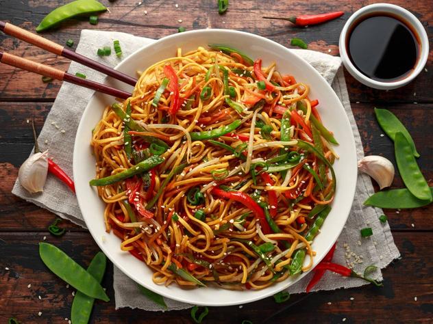 Allt du behöver veta om nudlar och nudelsåser | Lidl.se